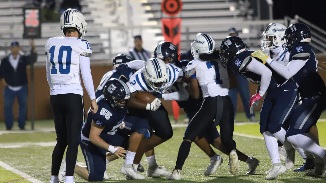 In SC high school football, Clover beats Woodmont 31-14 | Rock Hill Herald